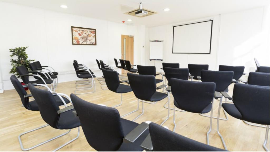 Conference Room Furniture Layouts You Can Create | Direct Office